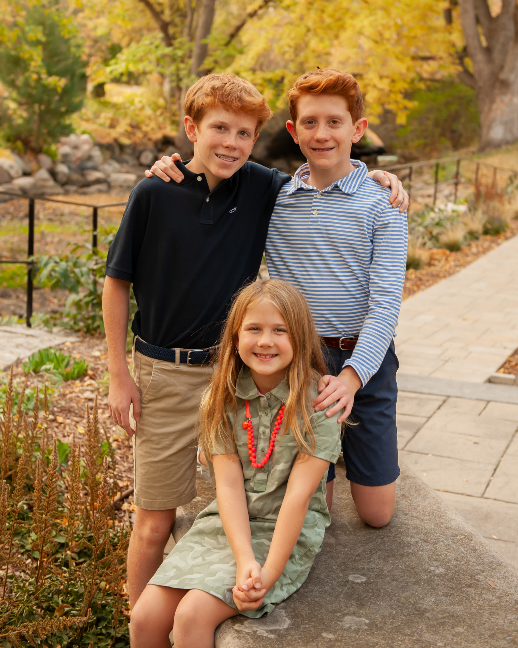 Merry Christmas OLG Staff & Faculty! - GroupHug